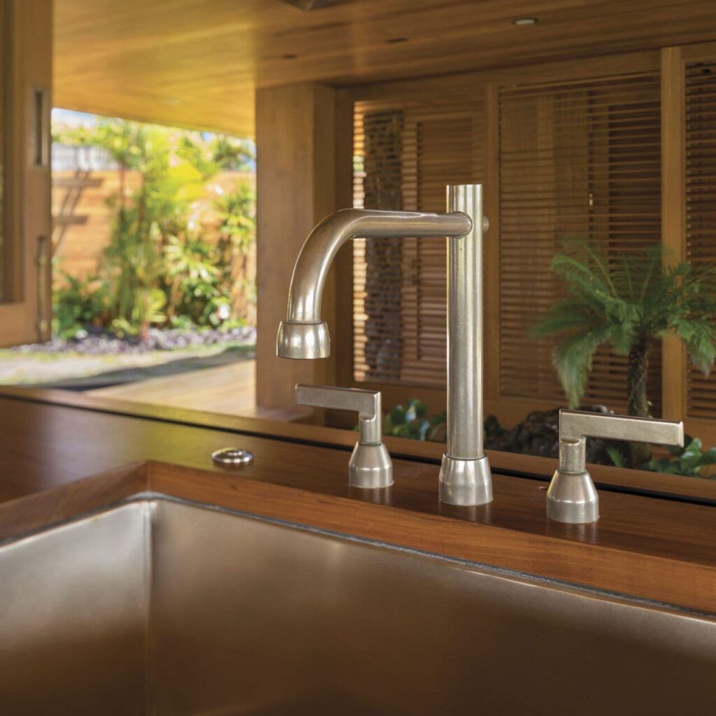 How to Choose a Kitchen Faucet | RockyMountainHardware