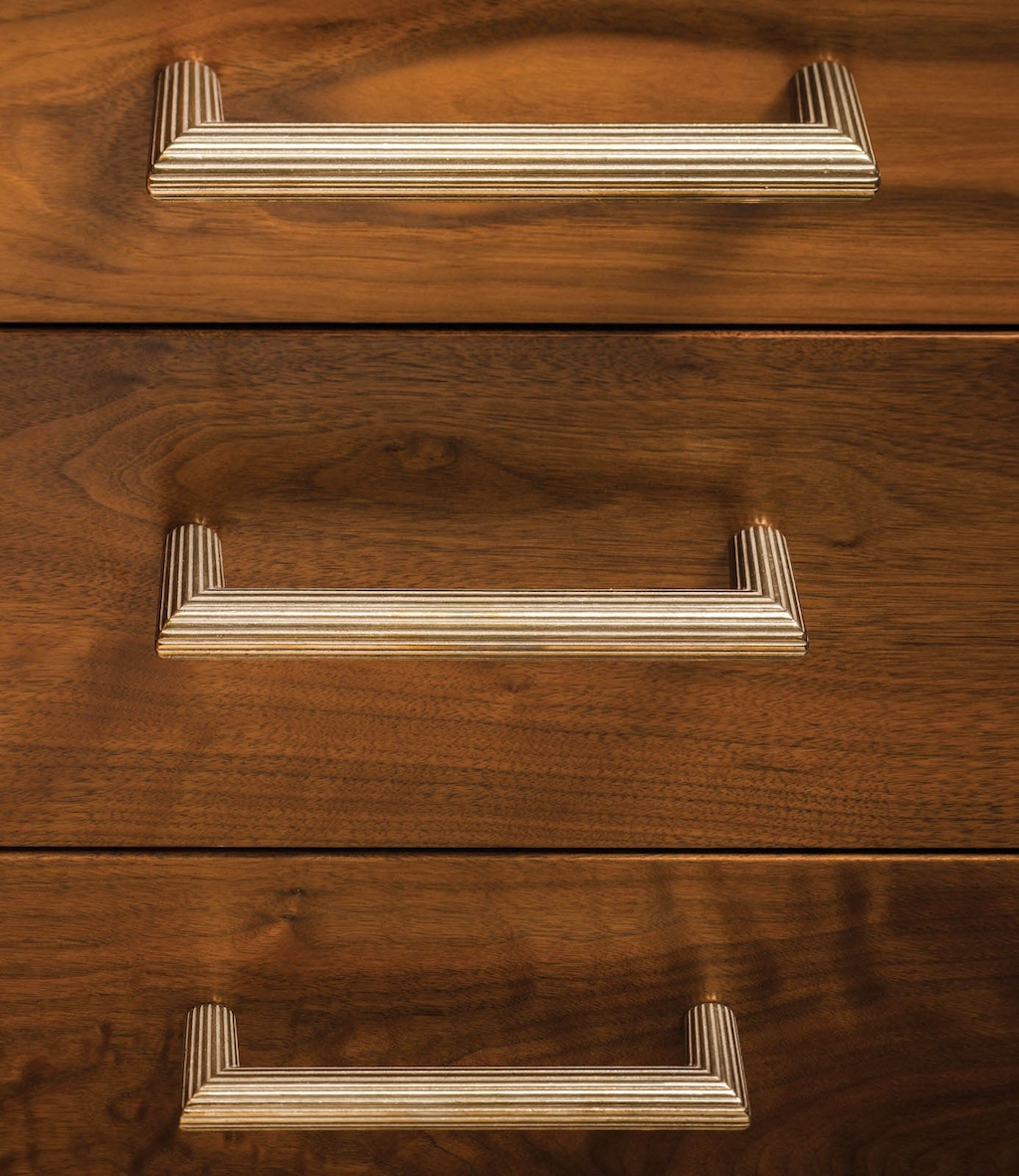Pros and Cons of Freestanding Cabinets | Rocky Mountain Hardware