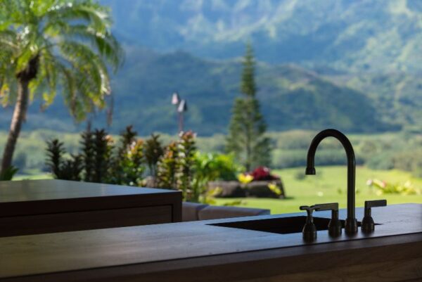 What Are the Best Eco-Friendly Hardware Options for Sustainable Living?